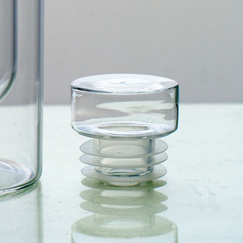 SiloPharma: laboratory glassware for pharmaceutical, beauty, perfums ...